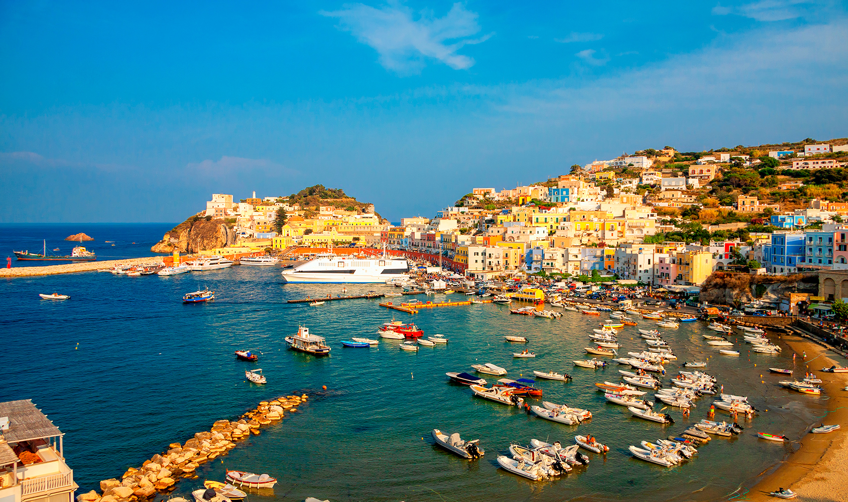 Pontine Islands 2023 – Sundowners Yacht Club